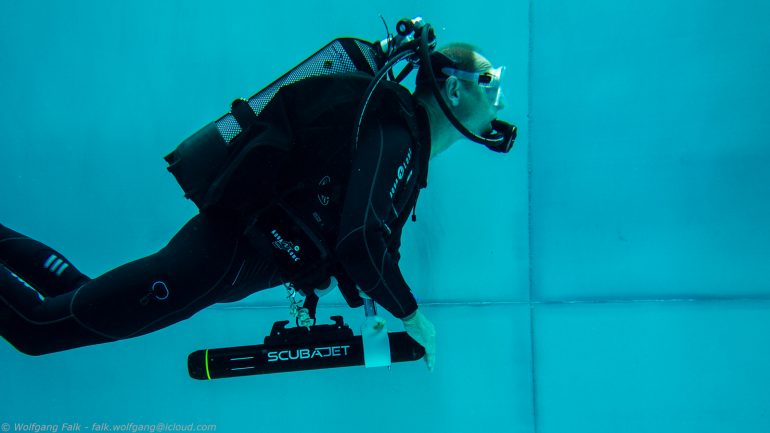 Meet Your New Dive Buddy | Gearminded